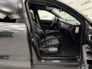 Porsche Macan 2023 in Vilnius, with an engine capacity of 1.98 L and mileage of 55 thousand km for 54900 €, photo 5 on AUTOMOTO.COM.LV