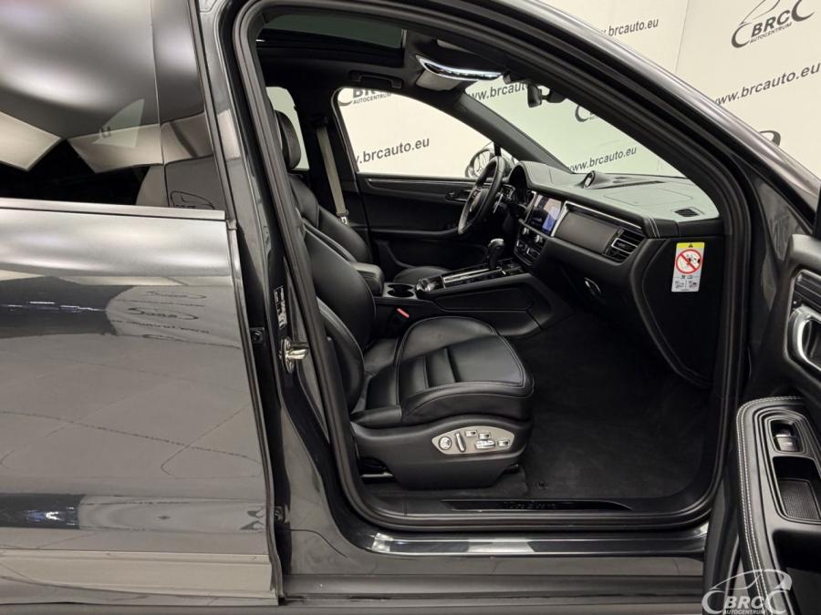 Porsche Macan 2023 in Vilnius, with an engine capacity of 1.98 L and mileage of 55 thousand km for 54900 €, photo 5 on AUTOMOTO.COM.LV