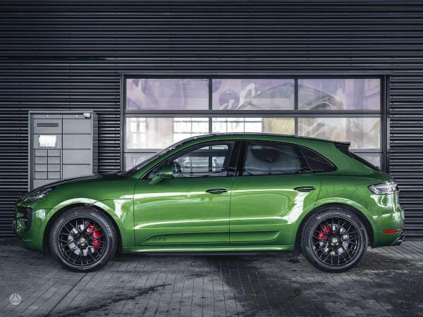 Zaļš Porsche Macan 2021 Viļņa, ar dzinēja tilpumu 2.89 L un nobraukumu 56 tūkst. km par 64911 €, foto 2 vietnē AUTOMOTO.COM.LV
