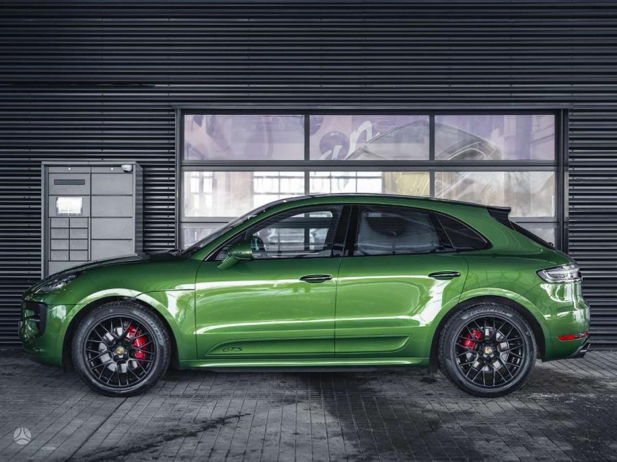 Zaļš Porsche Macan 2021 Viļņa, ar dzinēja tilpumu 2.89 L un nobraukumu 56 tūkst. km par 64911 €, foto 2 vietnē AUTOMOTO.COM.LV