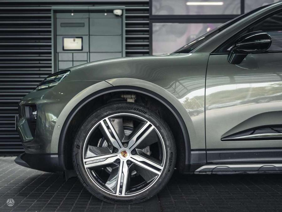 Zaļš Porsche Macan 2024 Viļņa, ar dzinēja tilpumu 0.00 L un nobraukumu 36 tūkst. km par 96911 €, foto 20 vietnē AUTOMOTO.COM.LV