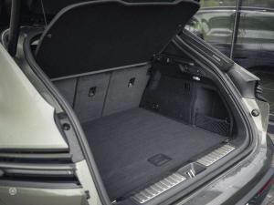Zaļš Porsche Macan 2024 Viļņa, ar dzinēja tilpumu 0.00 L un nobraukumu 36 tūkst. km par 96911 €, foto 43 vietnē AUTOMOTO.COM.LV