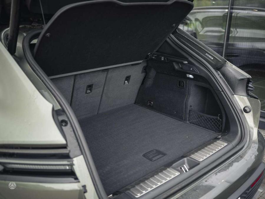 Zaļš Porsche Macan 2024 Viļņa, ar dzinēja tilpumu 0.00 L un nobraukumu 36 tūkst. km par 96911 €, foto 43 vietnē AUTOMOTO.COM.LV