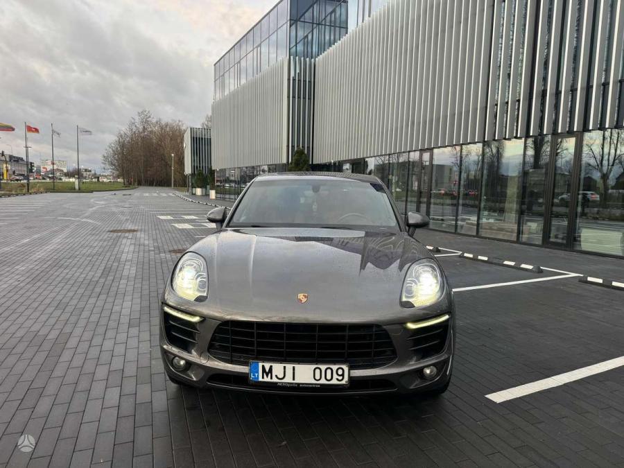 Pelēks Porsche Macan 2014 Kauņa, ar dzinēja tilpumu 2.97 L un nobraukumu 277 tūkst. km par 19800 €, foto 4 vietnē AUTOMOTO.COM.LV