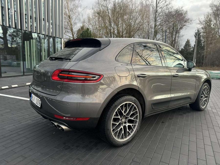 Pelēks Porsche Macan 2014 Kauņa, ar dzinēja tilpumu 2.97 L un nobraukumu 277 tūkst. km par 19800 €, foto 9 vietnē AUTOMOTO.COM.LV