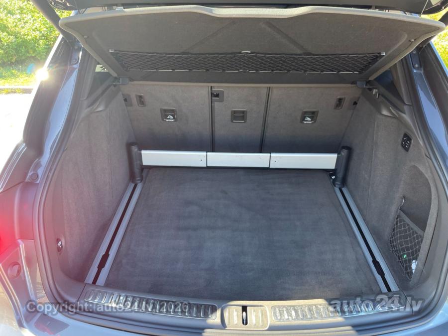 Grey Porsche Macan 2014 in Tallinn, with an engine capacity of 3.00 L and mileage of 209 thousand km for 28000 €, photo 9 on AUTOMOTO.COM.LV