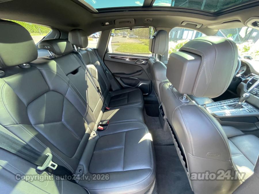 Grey Porsche Macan 2014 in Tallinn, with an engine capacity of 3.00 L and mileage of 209 thousand km for 28000 €, photo 10 on AUTOMOTO.COM.LV