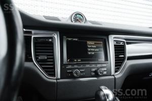 Pelēks Porsche Macan 2014 Rīga, ar dzinēja tilpumu 3.00 L un nobraukumu 152 tūkst. km par 24900 €, foto 16 vietnē AUTOMOTO.COM.LV