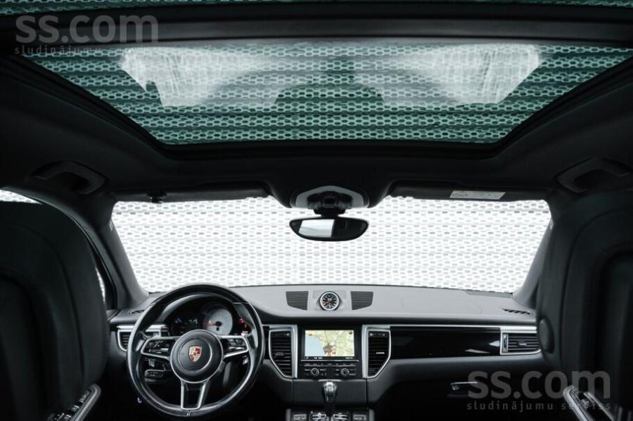 Pelēks Porsche Macan 2014 Rīga, ar dzinēja tilpumu 3.00 L un nobraukumu 152 tūkst. km par 24900 €, foto 19 vietnē AUTOMOTO.COM.LV