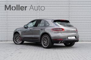 Grey Porsche Macan 2014 in Marupe, with an engine capacity of 3.00 L and mileage of 152 thousand km for 24900 €, photo 4 on AUTOMOTO.COM.LV
