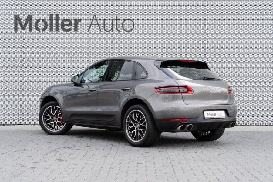 Grey Porsche Macan 2014 in Marupe, with an engine capacity of 3.00 L and mileage of 152 thousand km for 24900 €, photo 4 on AUTOMOTO.COM.LV