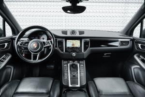 Grey Porsche Macan 2014 in Marupe, with an engine capacity of 3.00 L and mileage of 152 thousand km for 24900 €, photo 7 on AUTOMOTO.COM.LV