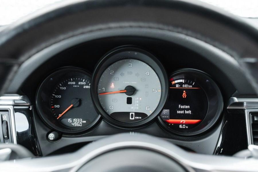Grey Porsche Macan 2014 in Marupe, with an engine capacity of 3.00 L and mileage of 152 thousand km for 24900 €, photo 13 on AUTOMOTO.COM.LV
