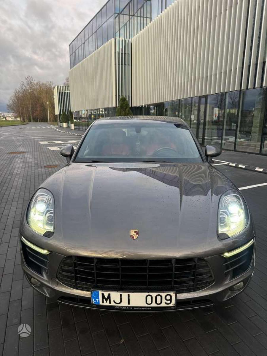 Pelēks Porsche Macan 2014 Kauņa, ar dzinēja tilpumu 2.97 L un nobraukumu 285 tūkst. km par 18500 €, foto 3 vietnē AUTOMOTO.COM.LV