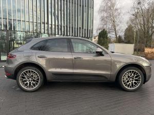 Pelēks Porsche Macan 2014 Kauņa, ar dzinēja tilpumu 2.97 L un nobraukumu 285 tūkst. km par 18500 €, foto 10 vietnē AUTOMOTO.COM.LV