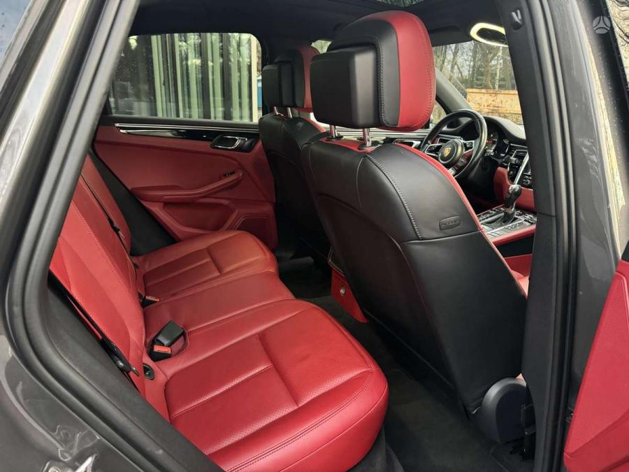 Pelēks Porsche Macan 2014 Kauņa, ar dzinēja tilpumu 2.97 L un nobraukumu 285 tūkst. km par 18500 €, foto 20 vietnē AUTOMOTO.COM.LV