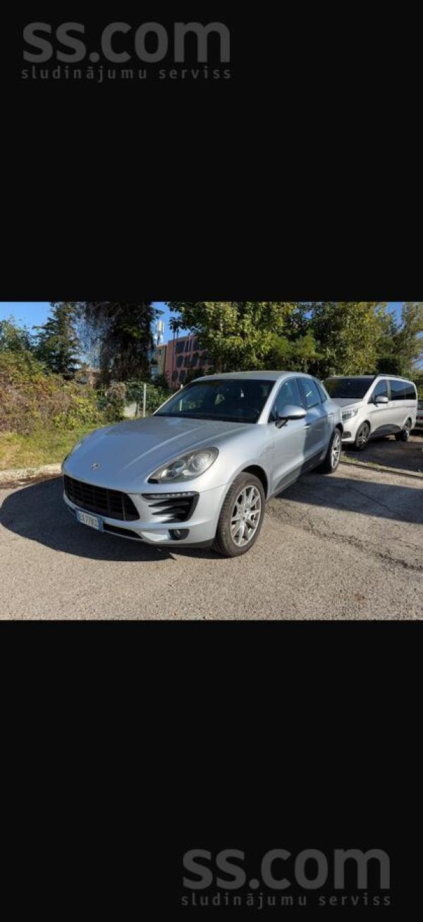 Grey Porsche Macan 2014 in Riga, with an engine capacity of 3.00 L and mileage of 358 thousand km for 16900 €, photo 1 on AUTOMOTO.COM.LV