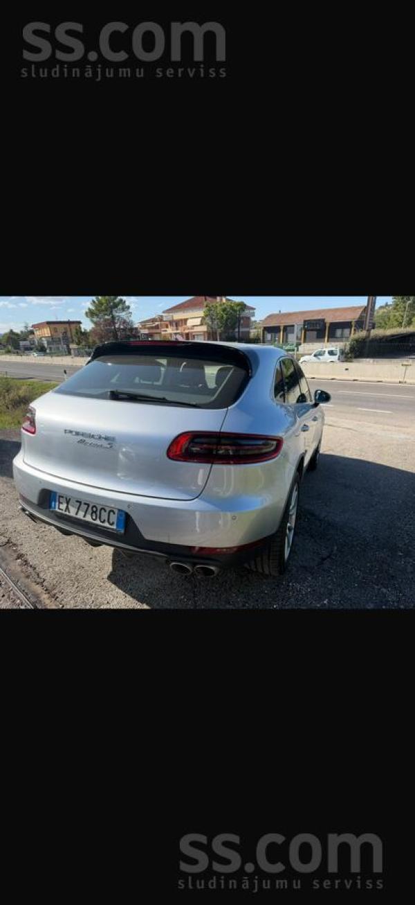 Grey Porsche Macan 2014 in Riga, with an engine capacity of 3.00 L and mileage of 358 thousand km for 16900 €, photo 5 on AUTOMOTO.COM.LV