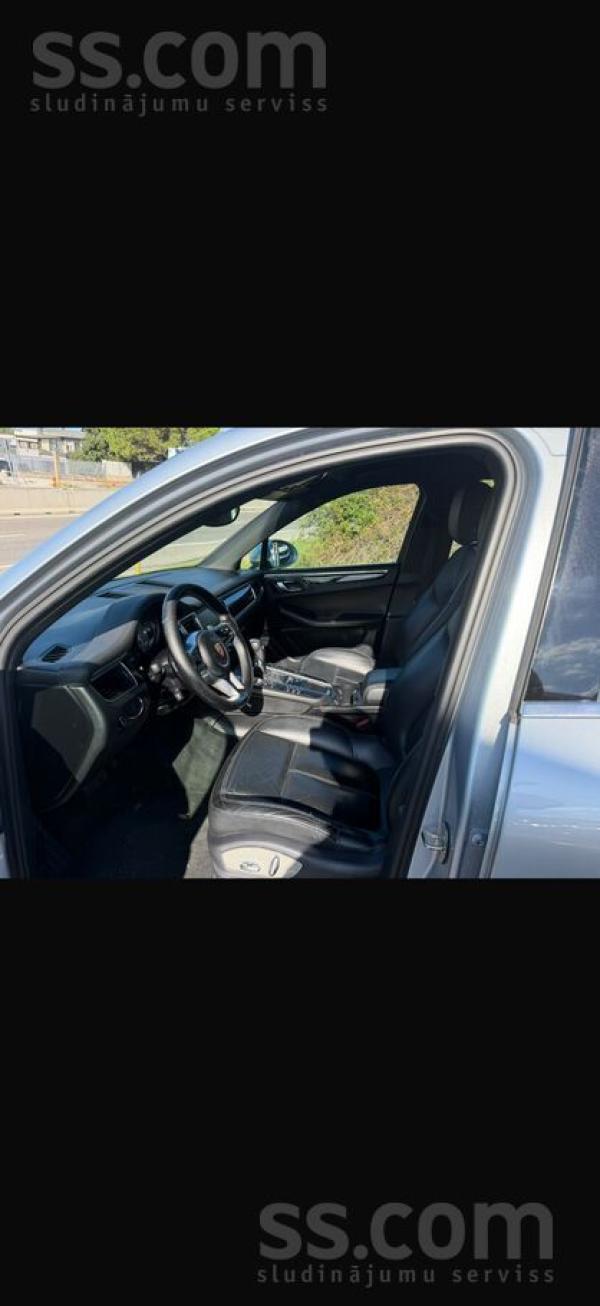 Grey Porsche Macan 2014 in Riga, with an engine capacity of 3.00 L and mileage of 358 thousand km for 16900 €, photo 7 on AUTOMOTO.COM.LV