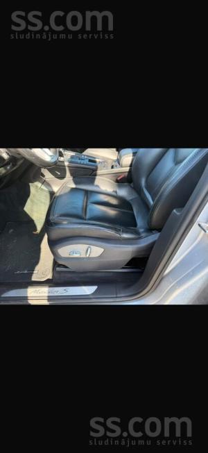 Grey Porsche Macan 2014 in Riga, with an engine capacity of 3.00 L and mileage of 358 thousand km for 16900 €, photo 13 on AUTOMOTO.COM.LV