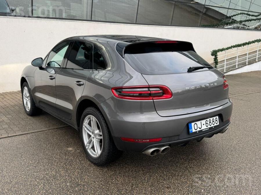 Pelēks Porsche Macan 2015 Rīga, ar dzinēja tilpumu 3.00 L un nobraukumu 0 tūkst. km par 24550 €, foto 4 vietnē AUTOMOTO.COM.LV