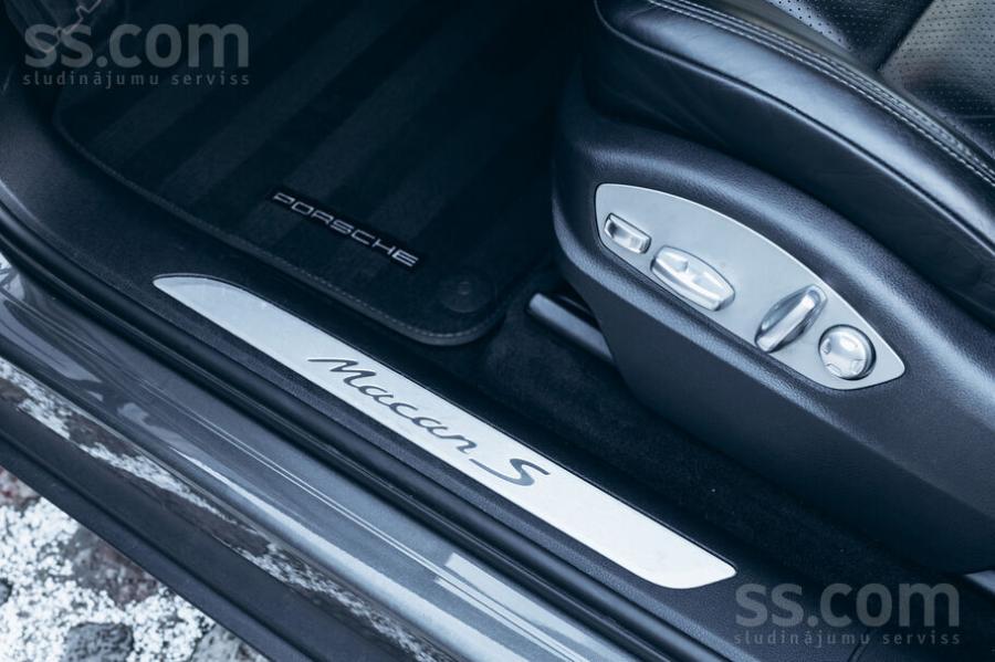 Pelēks Porsche Macan 2015 Liepāja, ar dzinēja tilpumu 3.00 L un nobraukumu 233 tūkst. km par 19900 €, foto 7 vietnē AUTOMOTO.COM.LV
