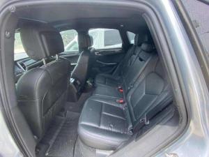 Grey Porsche Macan 2015 in Klaipeda, with an engine capacity of 3.00 L and mileage of 187 thousand km for 9500 €, photo 14 on AUTOMOTO.COM.LV