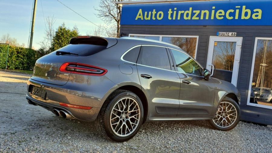 Pelēks Porsche Macan 2015 Rīga, ar dzinēja tilpumu 3.00 L un nobraukumu 240 tūkst. km par 24990 €, foto 43 vietnē AUTOMOTO.COM.LV