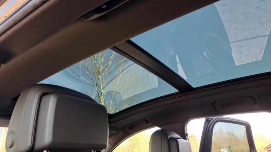 Pelēks Porsche Macan 2015 Rīga, ar dzinēja tilpumu 3.00 L un nobraukumu 240 tūkst. km par 24990 €, foto 75 vietnē AUTOMOTO.COM.LV