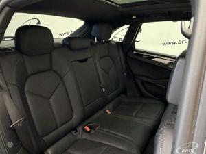 Grey Porsche Macan 2015 in Vilnius, with an engine capacity of 3.00 L and mileage of 260 thousand km for 18500 €, photo 13 on AUTOMOTO.COM.LV