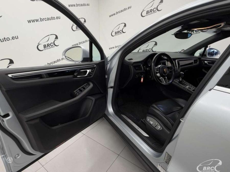 Grey Porsche Macan 2015 in Vilnius, with an engine capacity of 3.00 L and mileage of 260 thousand km for 18500 €, photo 21 on AUTOMOTO.COM.LV