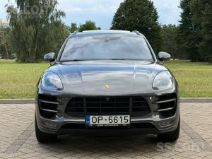 Grey Porsche Macan 2015 in Riga, with an engine capacity of 3.60 L and mileage of 237 thousand km for 21990 €, photo 10 on AUTOMOTO.COM.LV