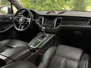 Pelēks Porsche Macan 2015 Rīga, ar dzinēja tilpumu 3.60 L un nobraukumu 237 tūkst. km par 21990 €, foto 12 vietnē AUTOMOTO.COM.LV