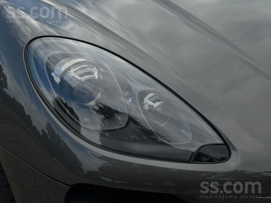 Pelēks Porsche Macan 2015 Rīga, ar dzinēja tilpumu 3.60 L un nobraukumu 237 tūkst. km par 21990 €, foto 35 vietnē AUTOMOTO.COM.LV