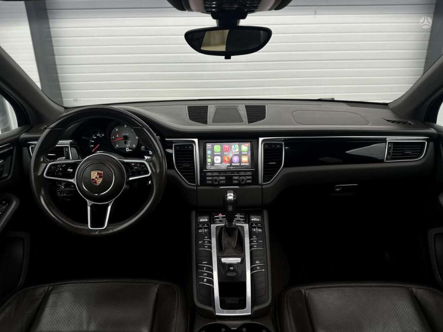 Pelēks Porsche Macan 2015 Mažeikiai, ar dzinēja tilpumu 2.97 L un nobraukumu 245 tūkst. km par 19499 €, foto 21 vietnē AUTOMOTO.COM.LV