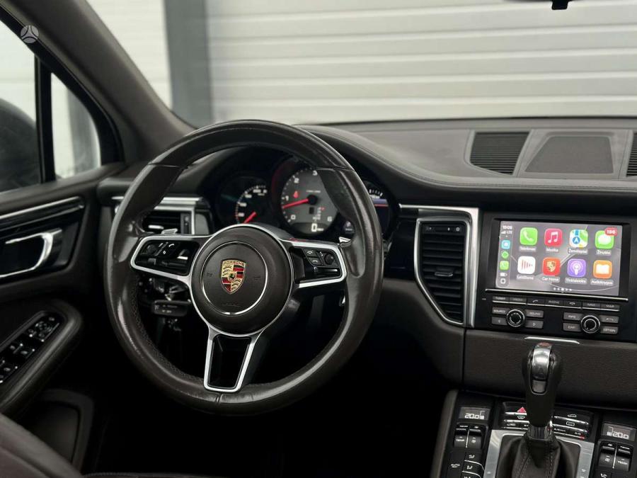Pelēks Porsche Macan 2015 Mažeikiai, ar dzinēja tilpumu 2.97 L un nobraukumu 245 tūkst. km par 19499 €, foto 22 vietnē AUTOMOTO.COM.LV