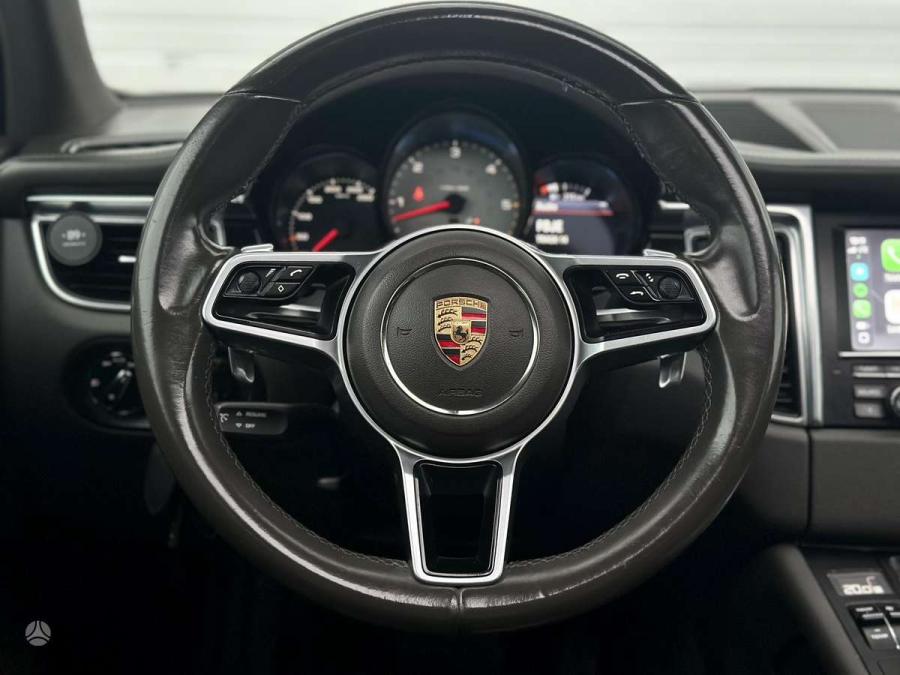 Pelēks Porsche Macan 2015 Mažeikiai, ar dzinēja tilpumu 2.97 L un nobraukumu 245 tūkst. km par 19499 €, foto 27 vietnē AUTOMOTO.COM.LV