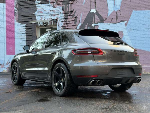 Порше Масан 2015 в Вильнюс на AUTOMOTO.COM.LV Серый Порше Масан 2015 в Вильнюс, объемом двигателя 3.00 л и пробегом 136 тыс. км за 19200 €, фото 5 на AUTOMOTO.COM.LV