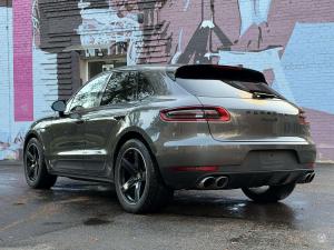 Grey Porsche Macan 2015 in Vilnius, with an engine capacity of 3.00 L and mileage of 136 thousand km for 19200 €, photo 5 on AUTOMOTO.COM.LV