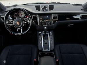 Grey Porsche Macan 2015 in Vilnius, with an engine capacity of 3.00 L and mileage of 136 thousand km for 19200 €, photo 8 on AUTOMOTO.COM.LV