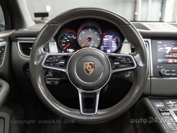 Pelēks Porsche Macan 2016 Tallina, ar dzinēja tilpumu 3.00 L un nobraukumu 220 tūkst. km par 29900 €, foto 9 vietnē AUTOMOTO.COM.LV
