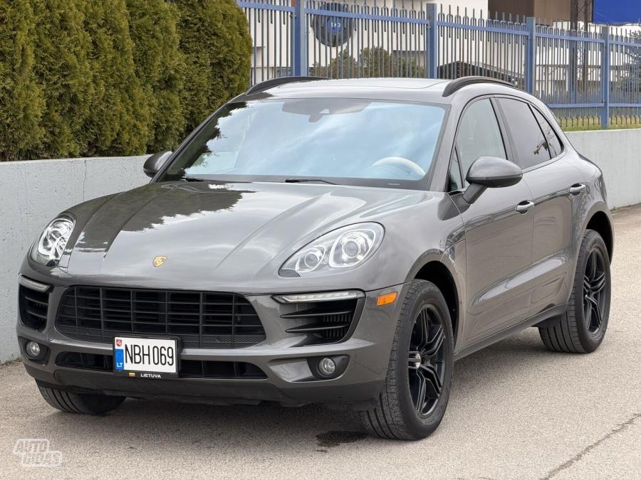 Grey Porsche Macan 2016 in Vilnius, with an engine capacity of 3.00 L and mileage of 242 thousand km for 18500 €, photo 1 on AUTOMOTO.COM.LV