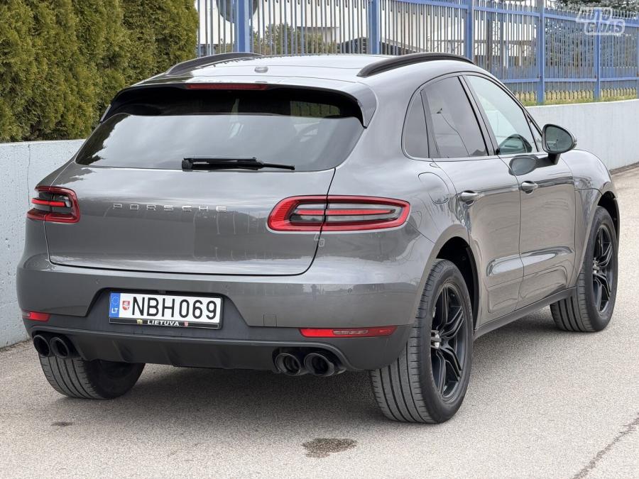 Grey Porsche Macan 2016 in Vilnius, with an engine capacity of 3.00 L and mileage of 242 thousand km for 18500 €, photo 6 on AUTOMOTO.COM.LV