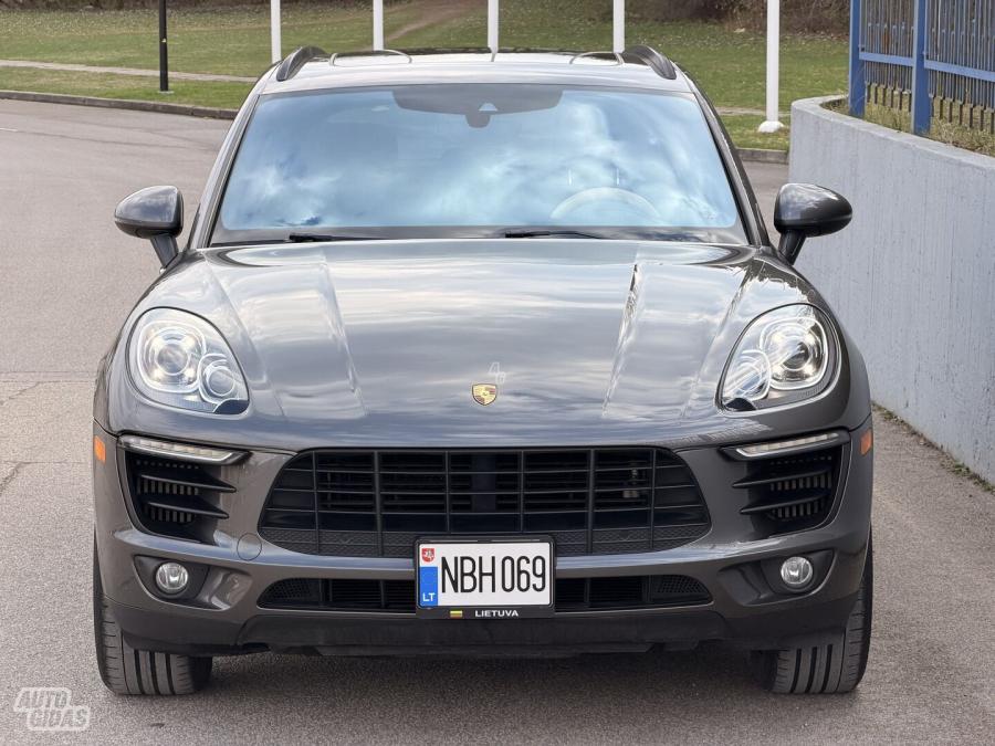 Grey Porsche Macan 2016 in Vilnius, with an engine capacity of 3.00 L and mileage of 242 thousand km for 18500 €, photo 11 on AUTOMOTO.COM.LV