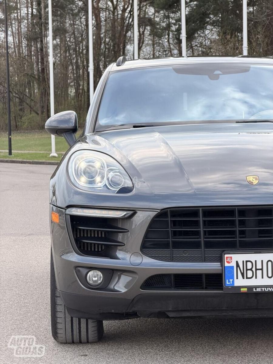 Grey Porsche Macan 2016 in Vilnius, with an engine capacity of 3.00 L and mileage of 242 thousand km for 18500 €, photo 12 on AUTOMOTO.COM.LV