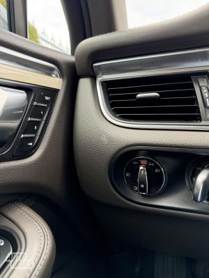 Grey Porsche Macan 2016 in Vilnius, with an engine capacity of 3.00 L and mileage of 242 thousand km for 18500 €, photo 18 on AUTOMOTO.COM.LV