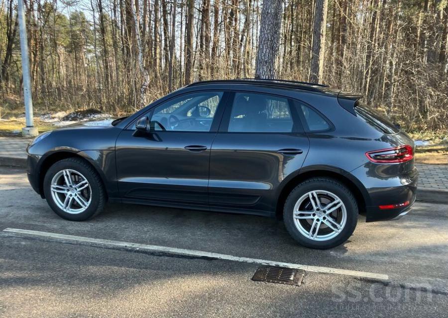 Pelēks Porsche Macan 2016 Rīga, ar dzinēja tilpumu 2.00 L un nobraukumu 117 tūkst. km par 35700 €, foto 4 vietnē AUTOMOTO.COM.LV