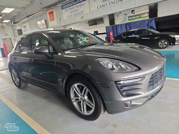 Grey Porsche Macan 2016 in Kaunas, with an engine capacity of 3.00 L and mileage of 184 thousand km for 11500 €, photo 3 on AUTOMOTO.COM.LV