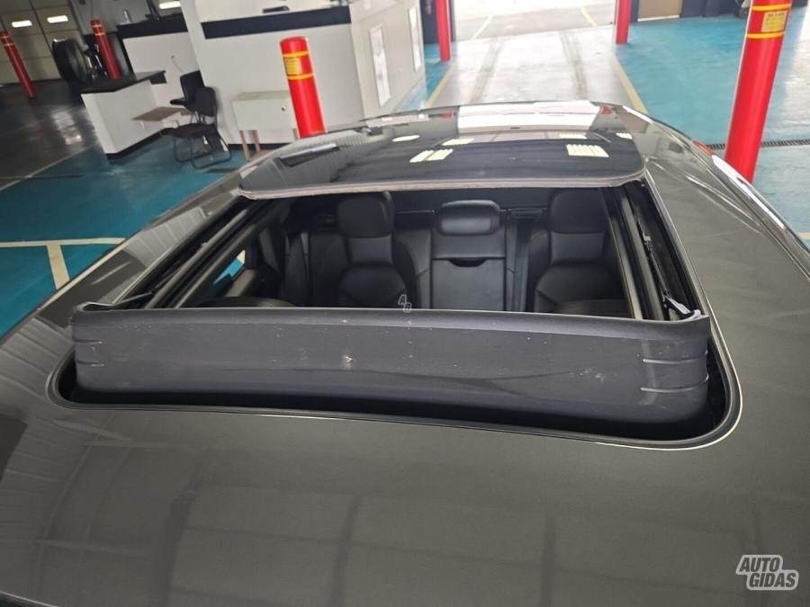 Grey Porsche Macan 2016 in Kaunas, with an engine capacity of 3.00 L and mileage of 184 thousand km for 11500 €, photo 15 on AUTOMOTO.COM.LV