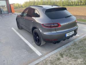 Grey Porsche Macan 2016 in Vilnius, with an engine capacity of 3.00 L and mileage of 243 thousand km for 18000 €, photo 6 on AUTOMOTO.COM.LV